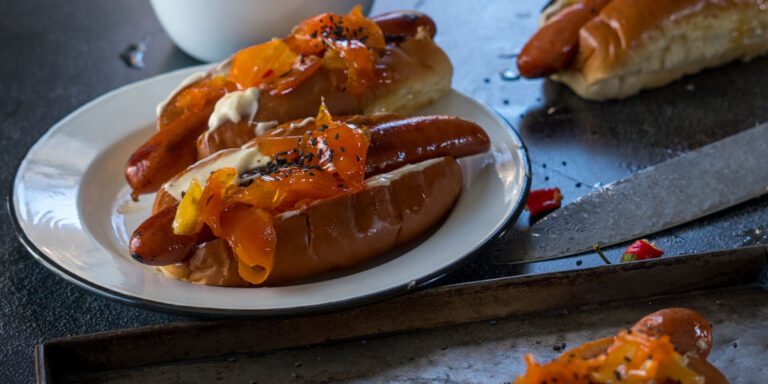 Eskort - Russian Rolls with Chilli & Carrot Pickle - Eskort