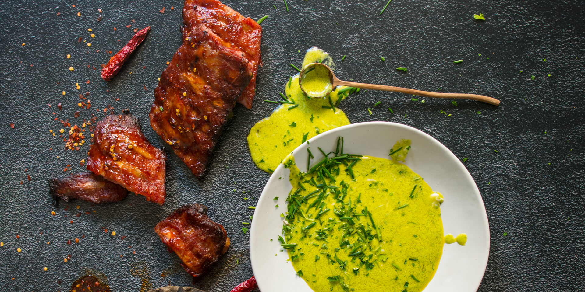 Eskort - Loin Ribs with Roasted Onions on Creamy Cold Mash - Eskort